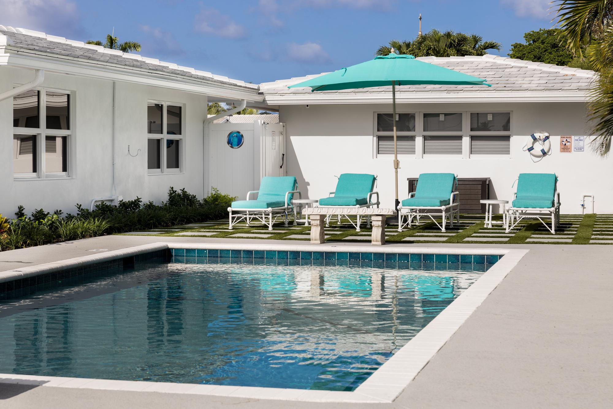 Route SOP Updates for 2025 in Santa Rosa, California - Superior Pool Routes